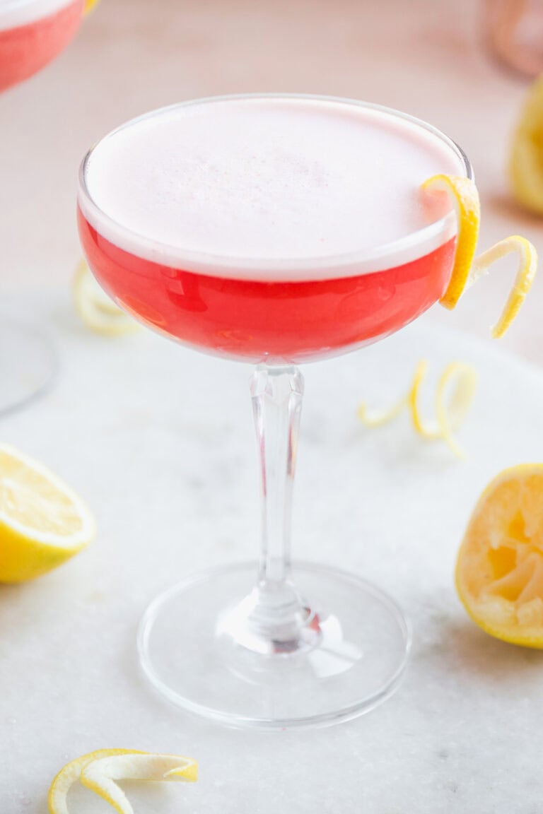 Aperol Gin Lemon Twist Cocktail - The Fit Peach
