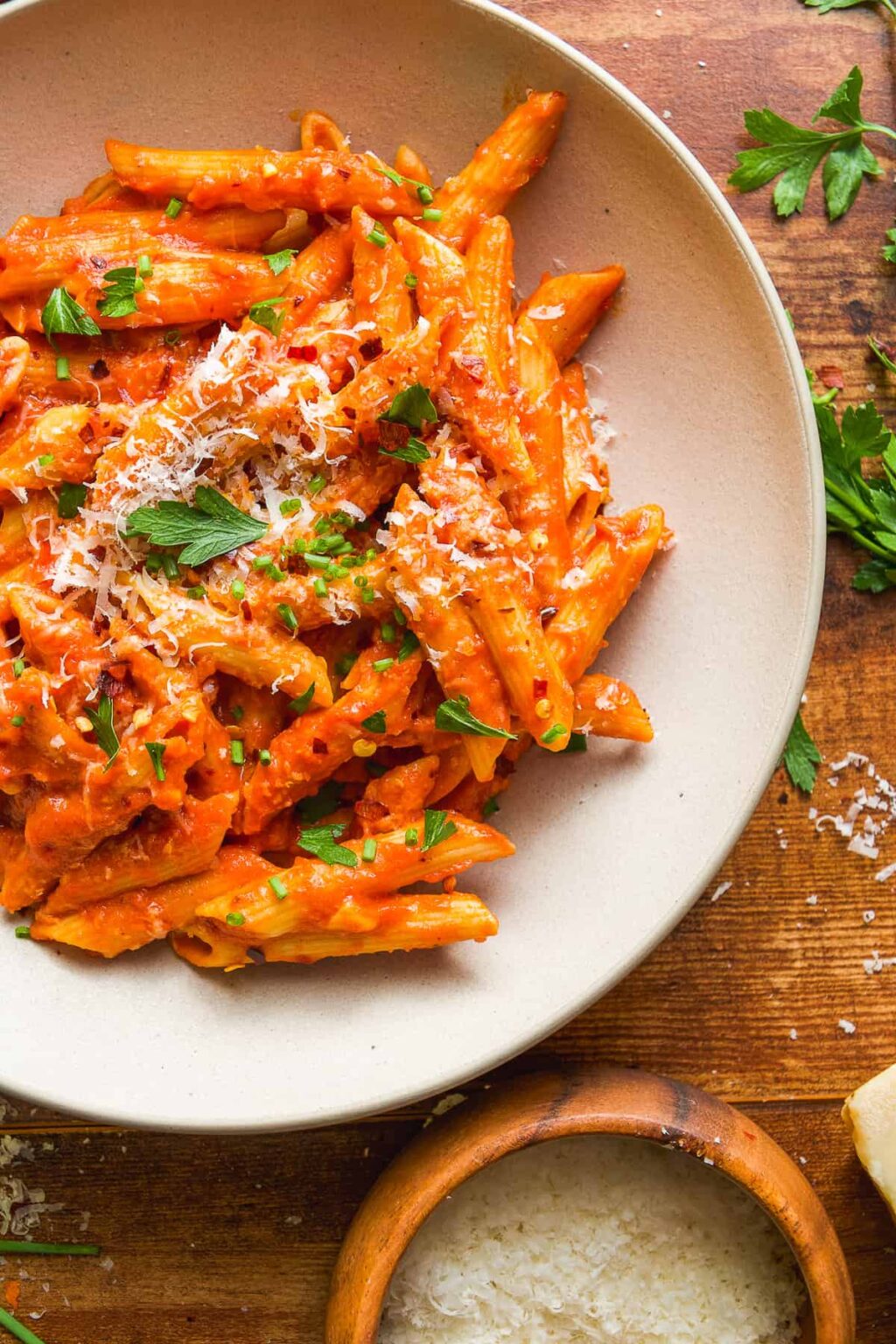 Gigi Hadid Spicy Vodka Pasta - The Fit Peach
